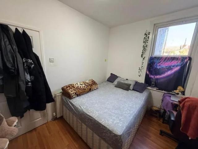 Room at St Winefride's Avenue, Greater London