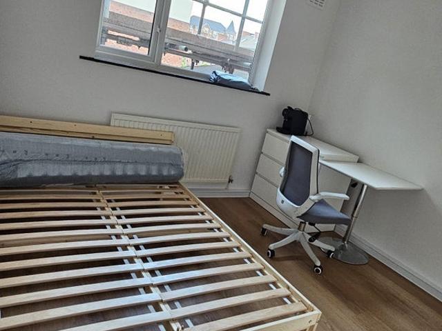 Room at Stamford Place, Trafford