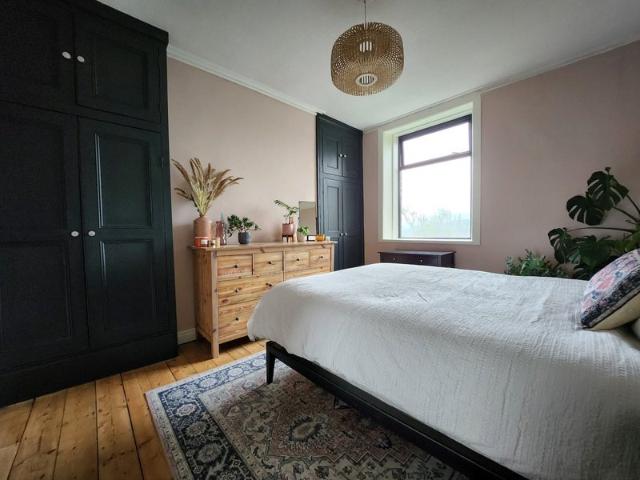 Room at Stamford Road, Tameside