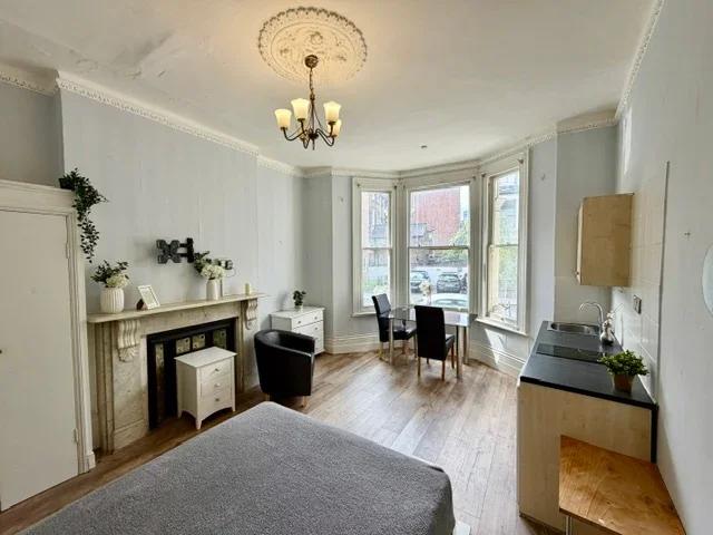 Room at Stanwick Road, Greater London