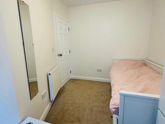Room at Standard Avenue, Coventry