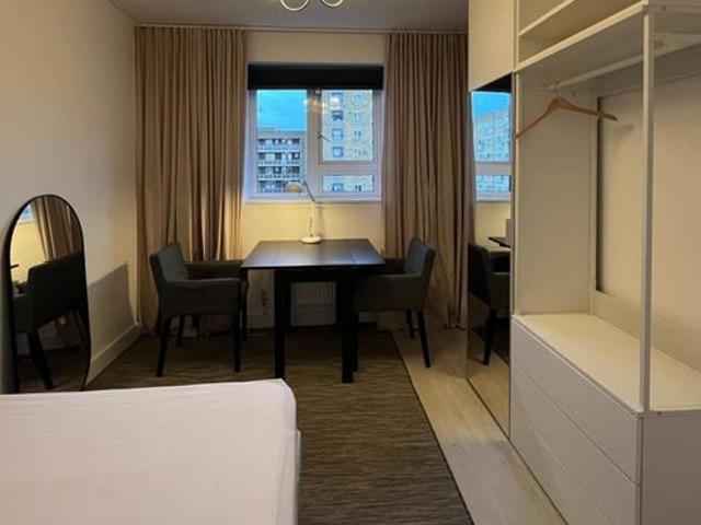 Room at Stanhope Street, Greater London