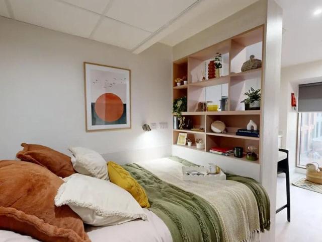 Room at Staniforth Street, Birmingham