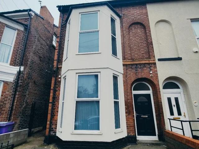 Room at Stanley Street, Liverpool