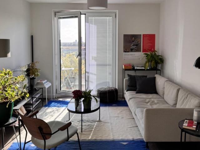 Room at Stanley Street, Salford