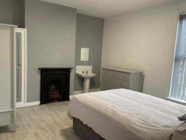 Room at Stanley Place, Preston