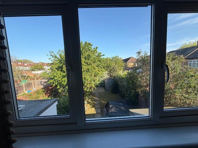 Room at Stanley Road, Greater London