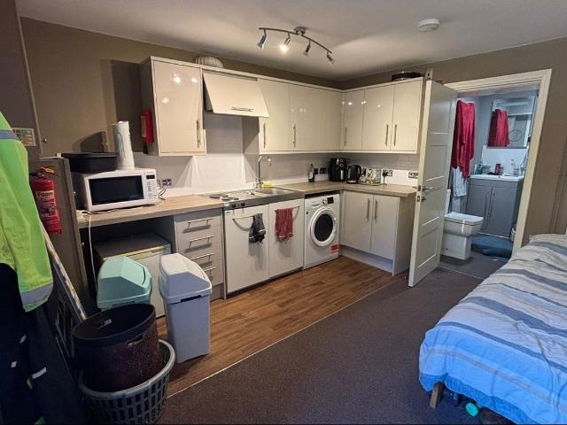 Room at Stanley Road, Oxford