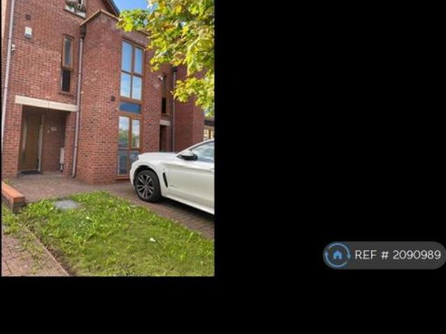 Room at Stanley Road, Salford