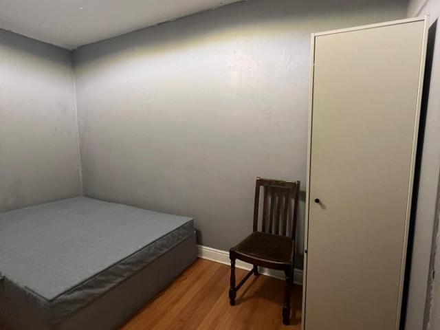 Room at Stafford Street, Leicester