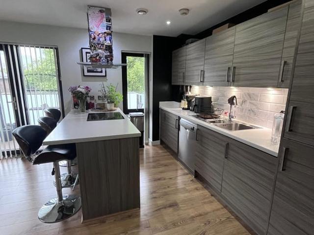 Room at Stainsby Road, Greater London