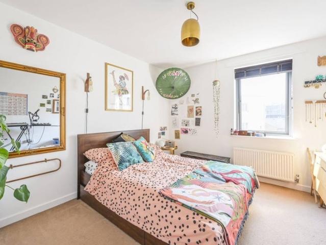 Room at Stainsby Road, Greater London