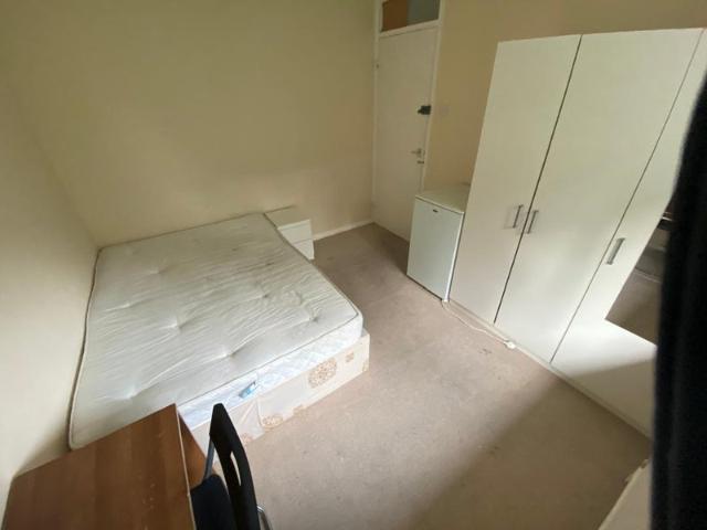 Room at Star Lane, Greater London