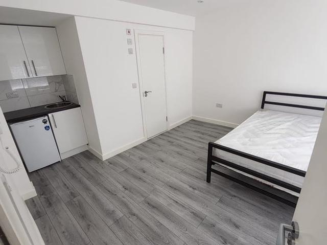Room at Star Lane, Greater London