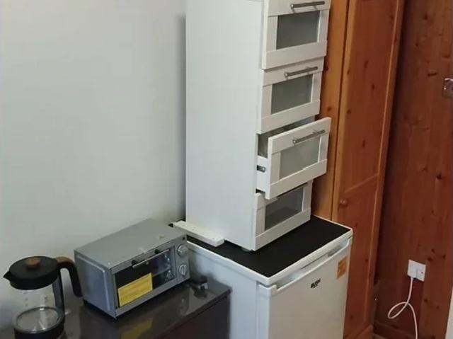 Room at Star Lane, Greater London
