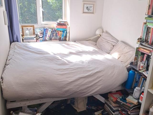 Room at Station Place, Greater London