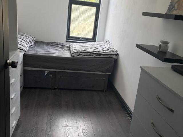 Room at Station Road, Birmingham