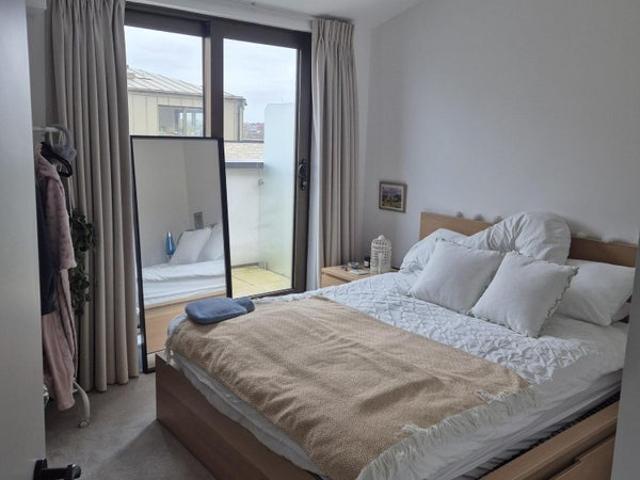 Room at Station Road, Greater London