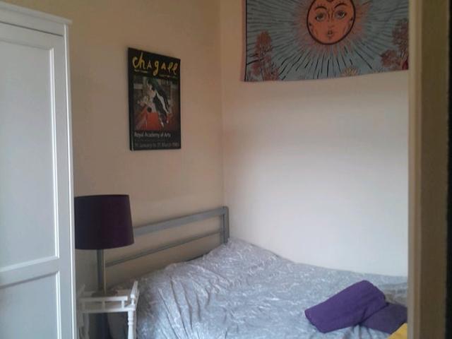 Room at Station Road, Greater London