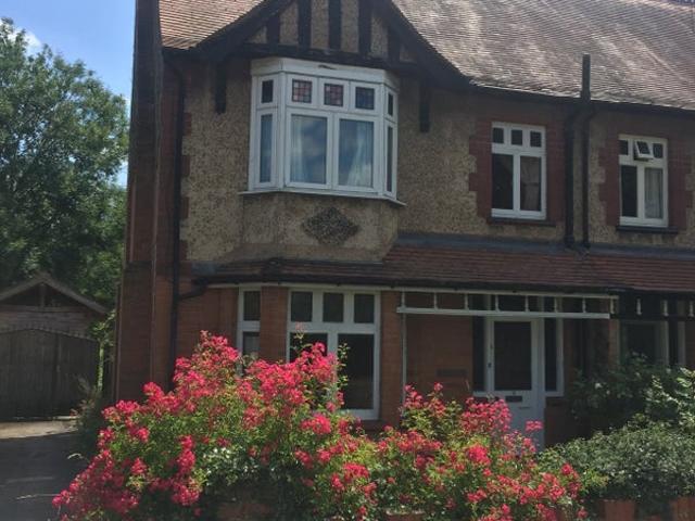Room at Station Road, Stratford on Avon
