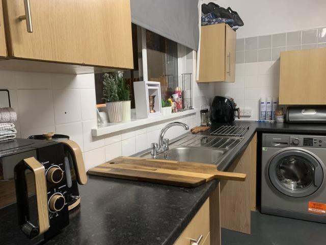 Room at Staveley Close, Greater London