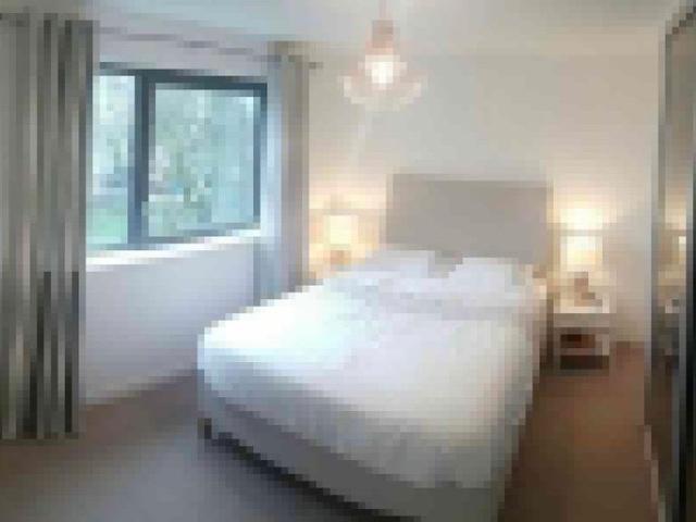 Room at Stebondale Street, Greater London