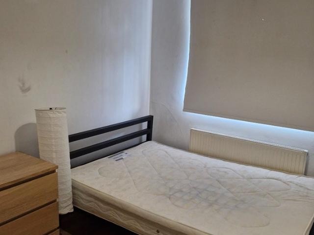 Room at Stepney Way, Greater London