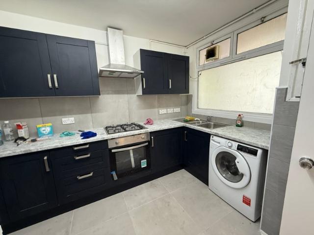 Room at Stepney Way, Greater London