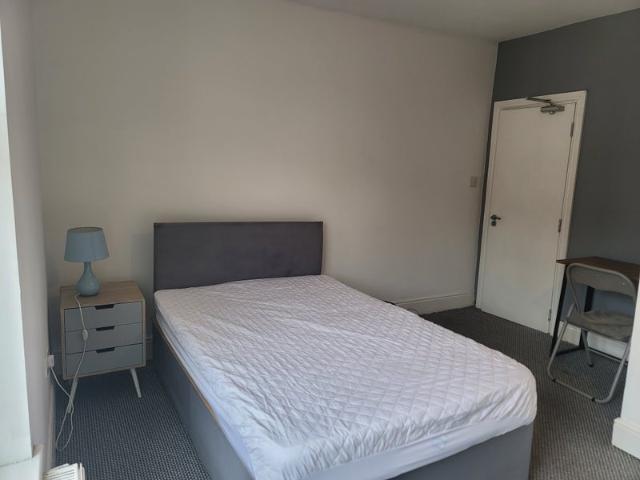 Room at Stewart Street, Nuneaton and Bedworth