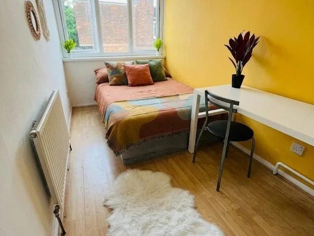 Room at Stewarts Road, Greater London