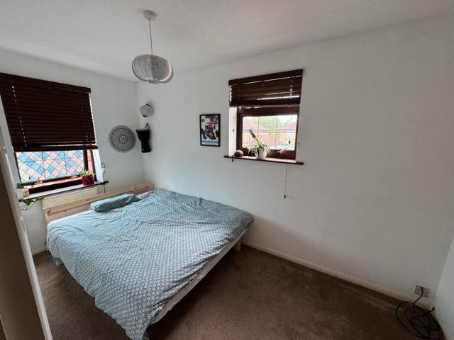 Room at Stonechat Square, Greater London