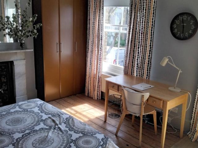 Room at Stonenest Street, Greater London