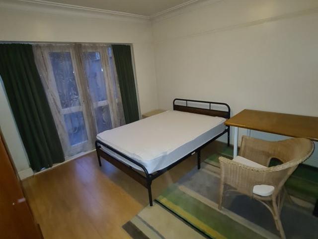 Room at Stoney Road, Coventry