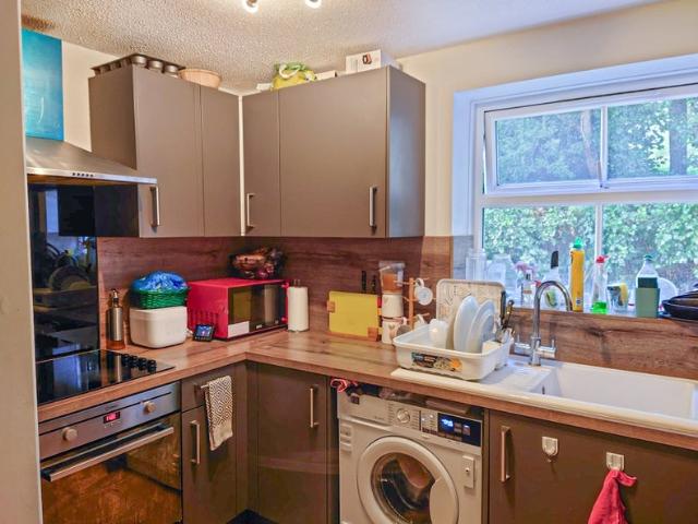 Room at Stoneyard Lane, Greater London