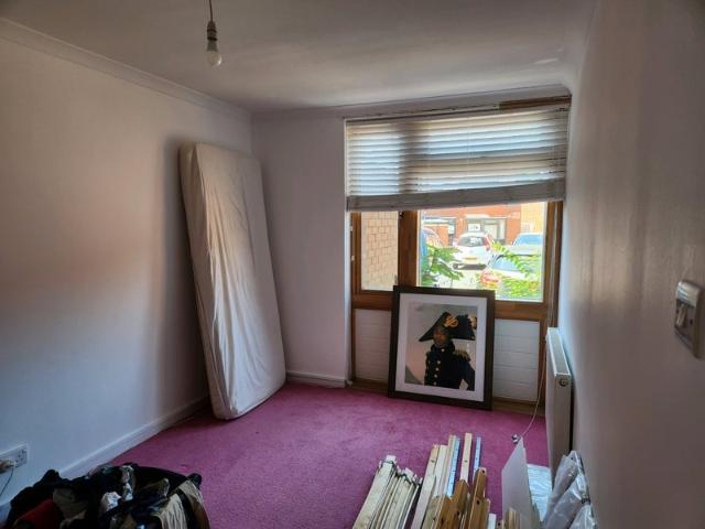 Room at Stoneycroft Close, Greater London