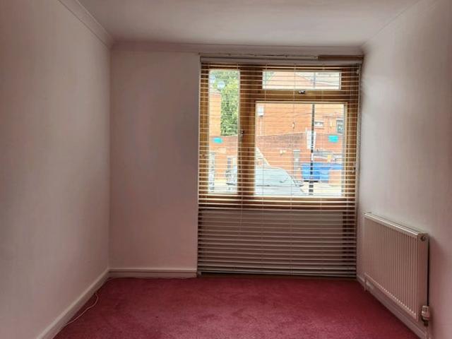 Room at Stoneycroft Close, Greater London
