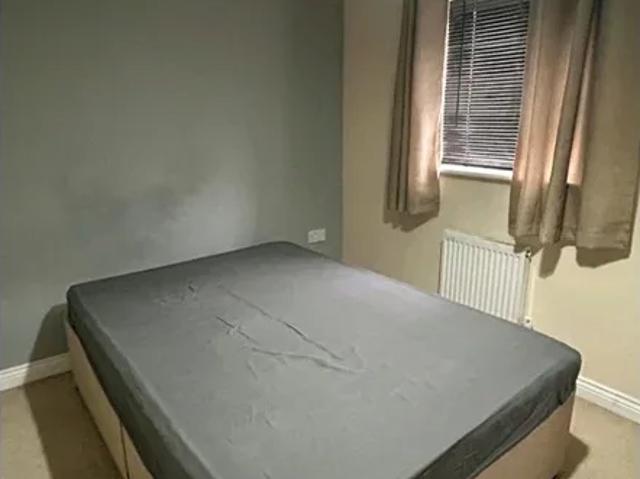 Room at Stockmoor Drive, North Petherton