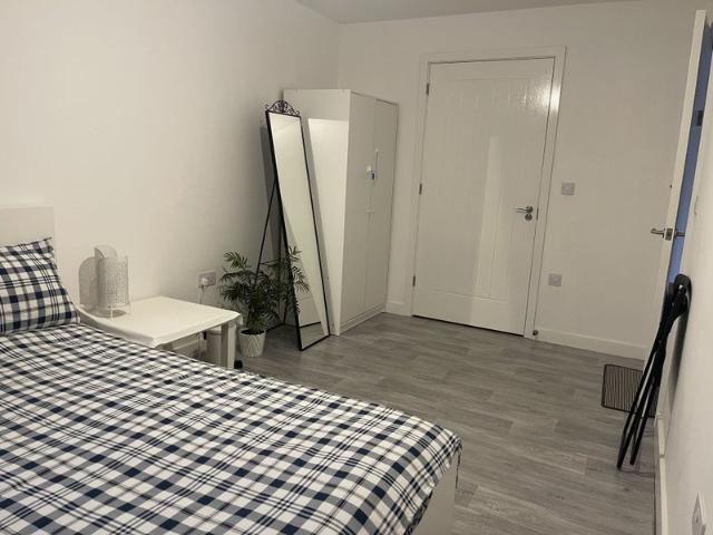 Room at Stockport Road, Manchester