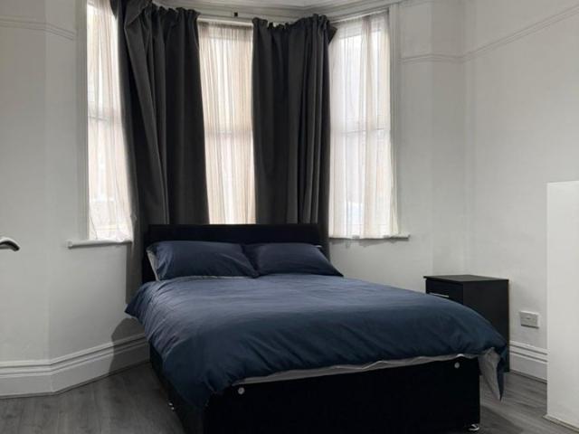 Room at Stockwood Crescent, Luton