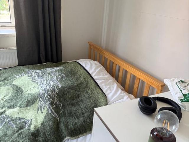 Room at Stockwell Gardens, Greater London