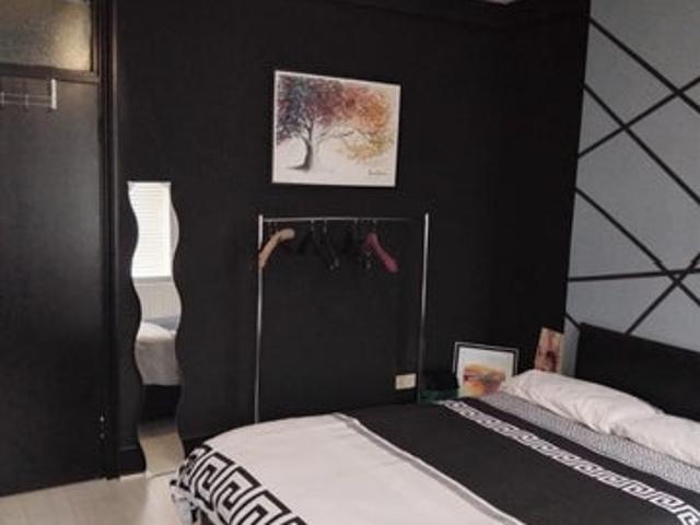 Room at Stockwell Mews, Greater London
