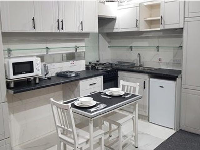 Room at Stockwell Road, Greater London
