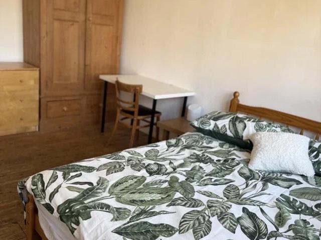 Room at Stoford Close, Greater London