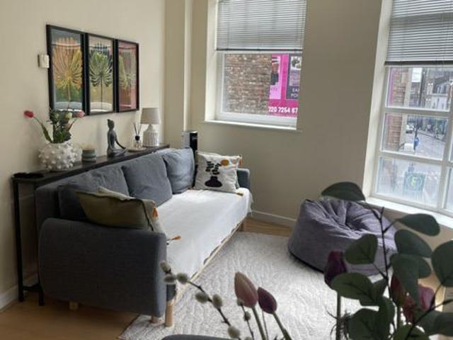 Room at Stoke Newington Church Street, Greater London
