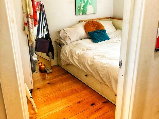 Room at Stoke Newington Church Street, Greater London