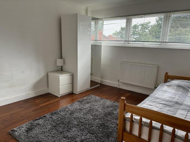 Room at Stow Crescent, Greater London