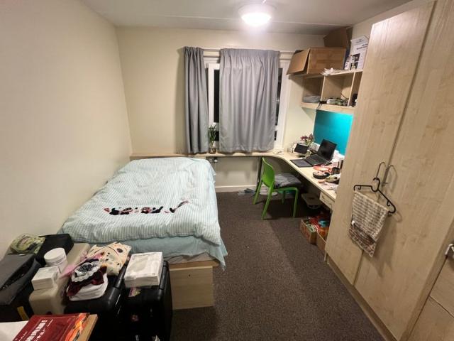 Room at Stowage, Greater London