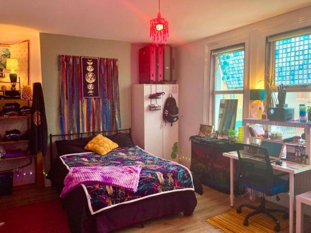 Room at Stroud Green Road, Greater London