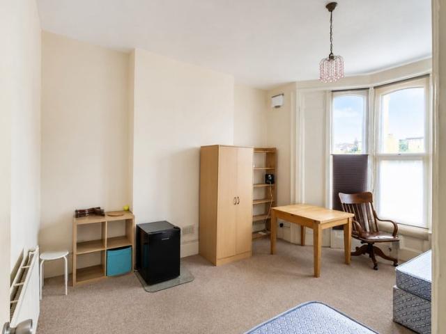Room at Stroud Green Road, Greater London