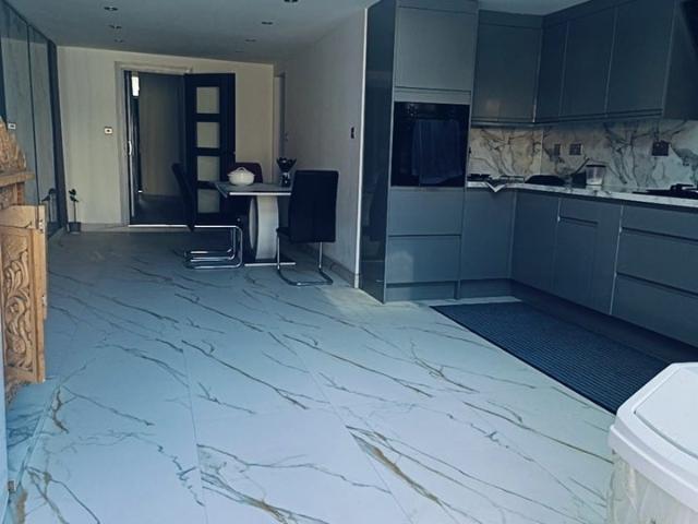 Room at Strone Road, Greater London